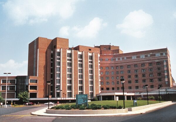 Mercy Health - St. Vincent Medical Center - Destination Toledo