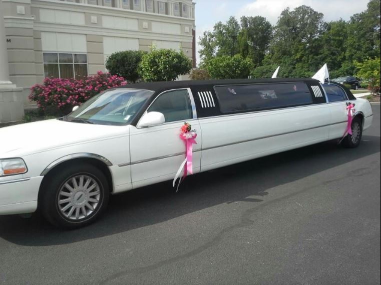 Extreme Class Limousines - Destination Toledo